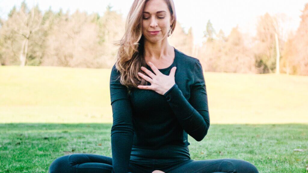 Heart Chakra Mantras 25 Powerful Anahata Affirmations